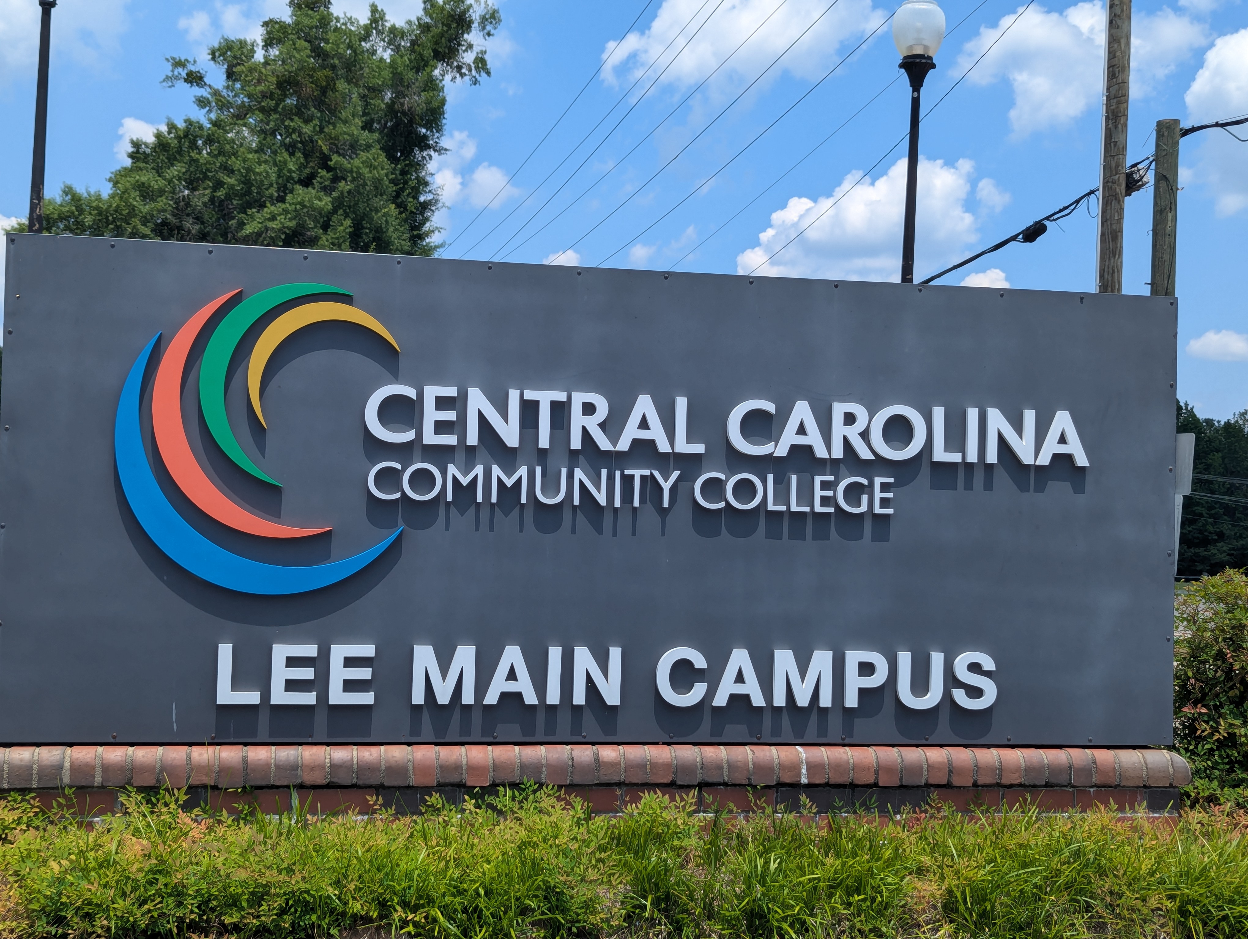 Food Lion Feeds Charitable Foundation awards grant to Central Carolina ...